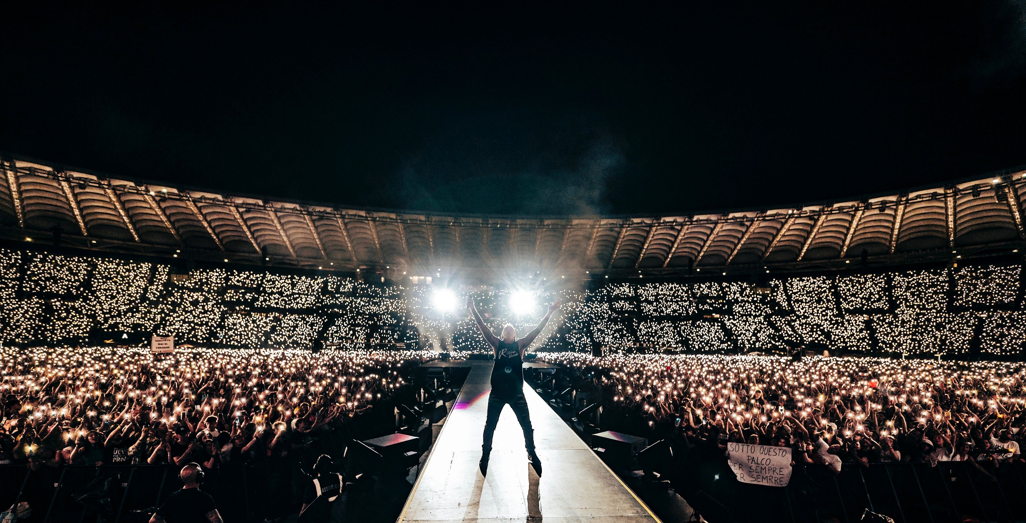 Ultimo, numero 10 allo stadio Olimpico: terza data nel 2025