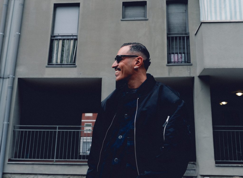Marracash in testa al Box Office: record al cinema e nuove repliche